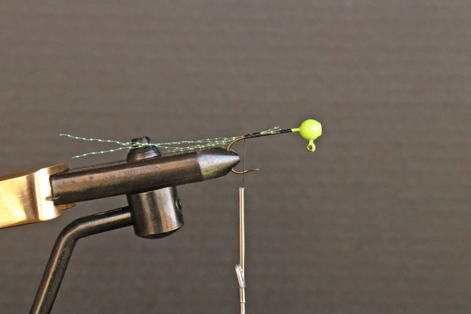 Hand-tied Crappie Jigs: DIY Guide | CrappieNOW