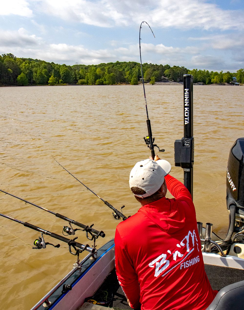 Guide to Pulling Jigs, by Tim Huffman | CrappieNOW